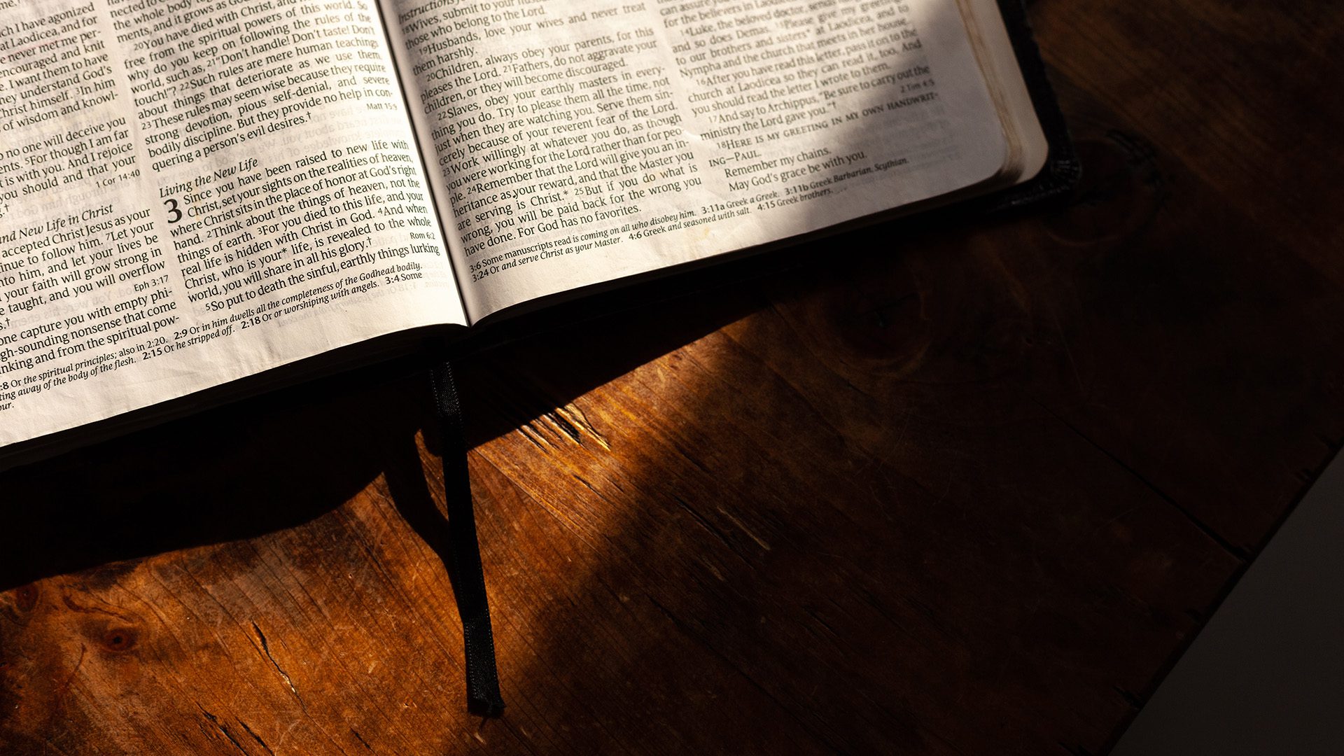 How Expositional Preaching Strengthens the Church - Radical